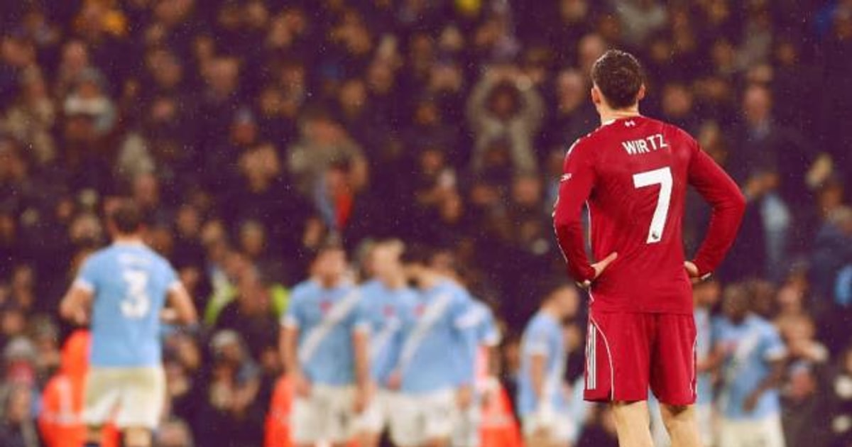 Florian Wirtz: Từ cậu bé bị Neville chê bai đến siêu sao gánh vác hàng ...