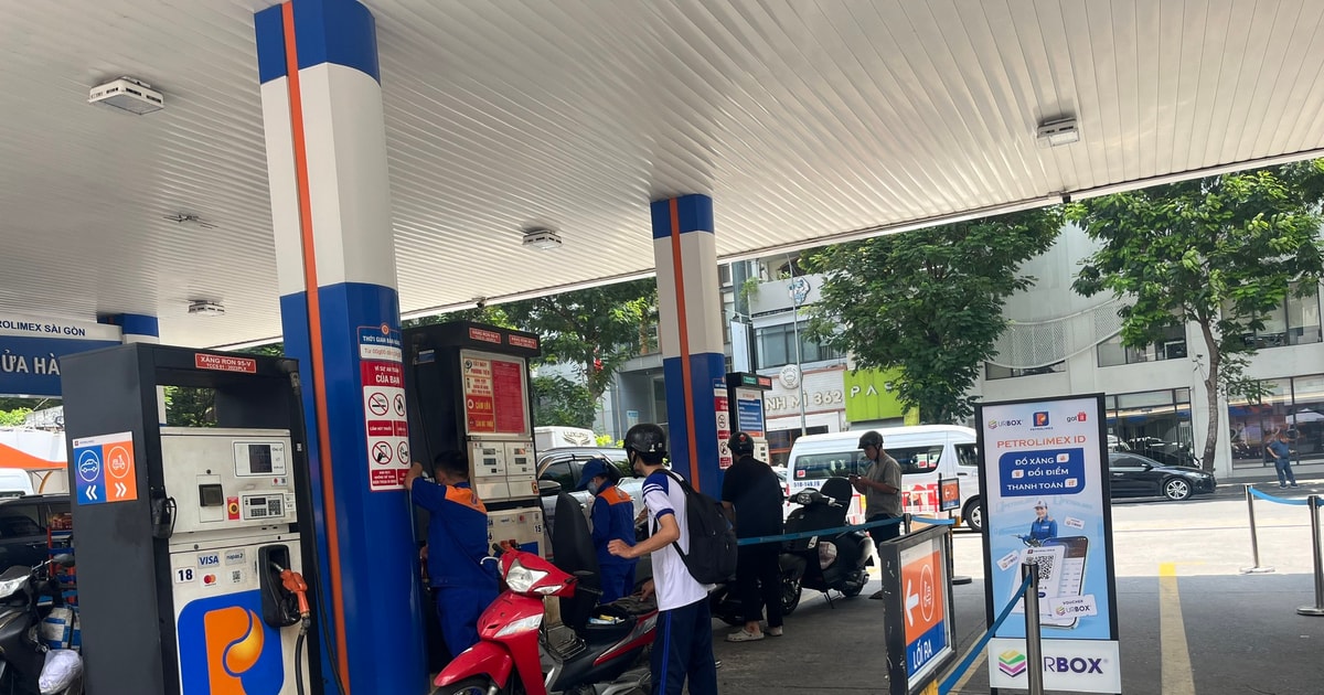 Bảng giá xăng dầu hôm nay 17/5/2026 tại Petrolimex, PVOIL, Mipec ...