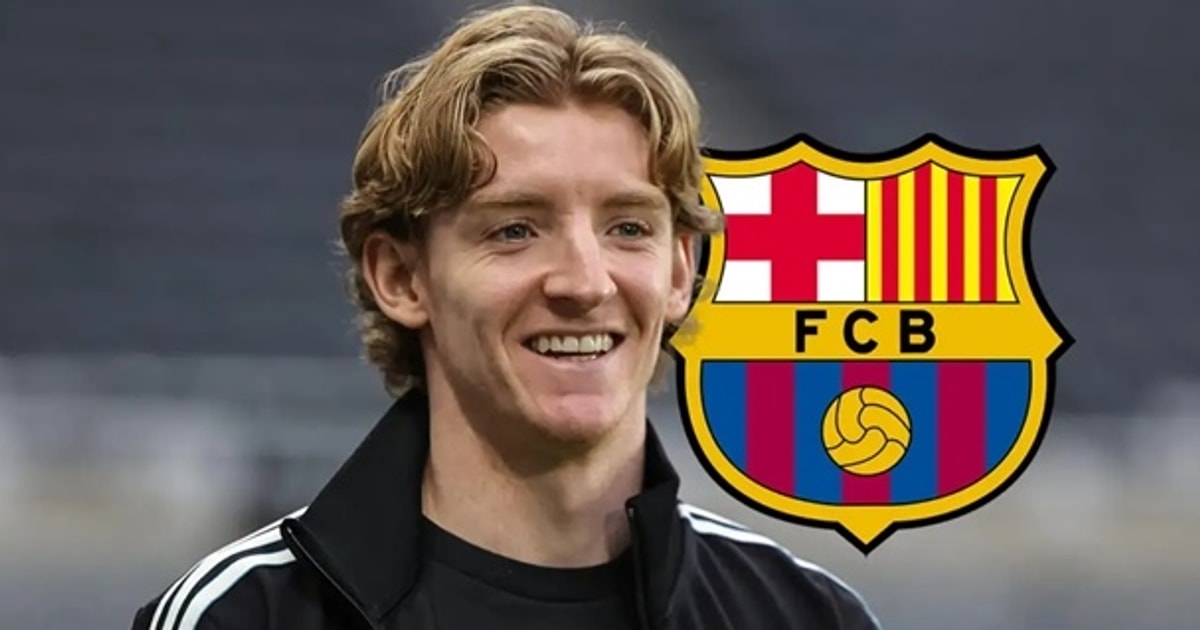 Barcelona nhắm bộ ba bom tấn Alvarez, Silva và Konate sau thương vụ ...